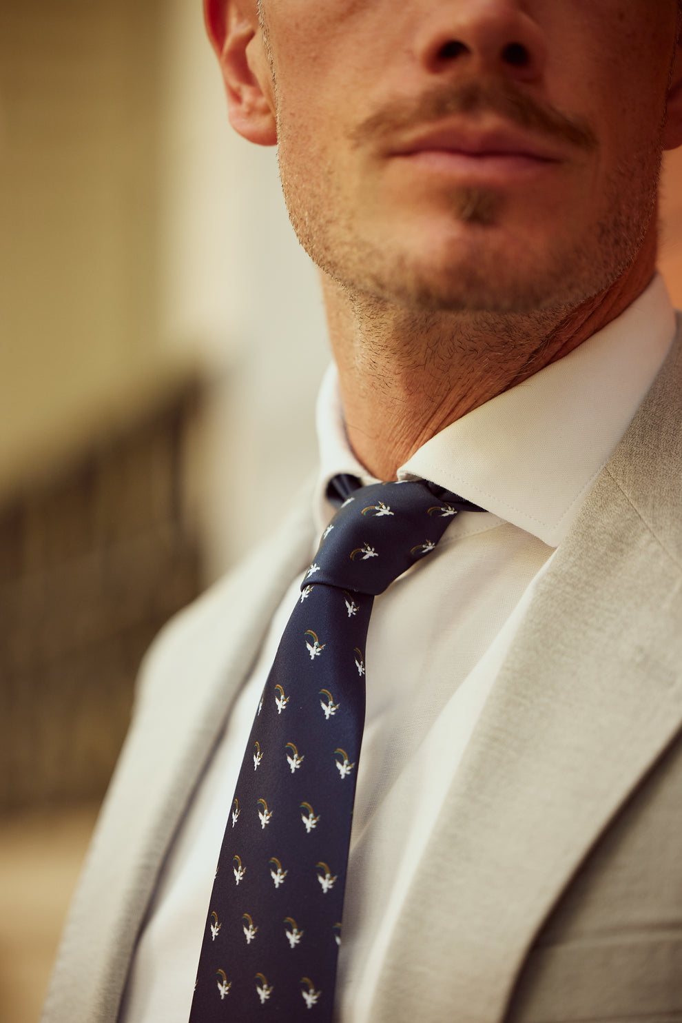 Curro fondo azul – Bobby Silver